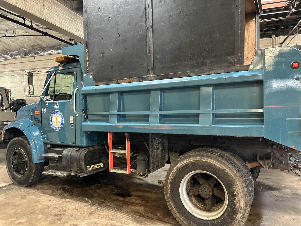 1991 Navistar International 4900 Dump Truck For Sale | Broadview, IL ...
