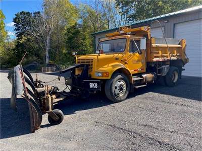 2001 International 4900 Dump Truck For Sale, 32,658 Miles | Buckingham ...