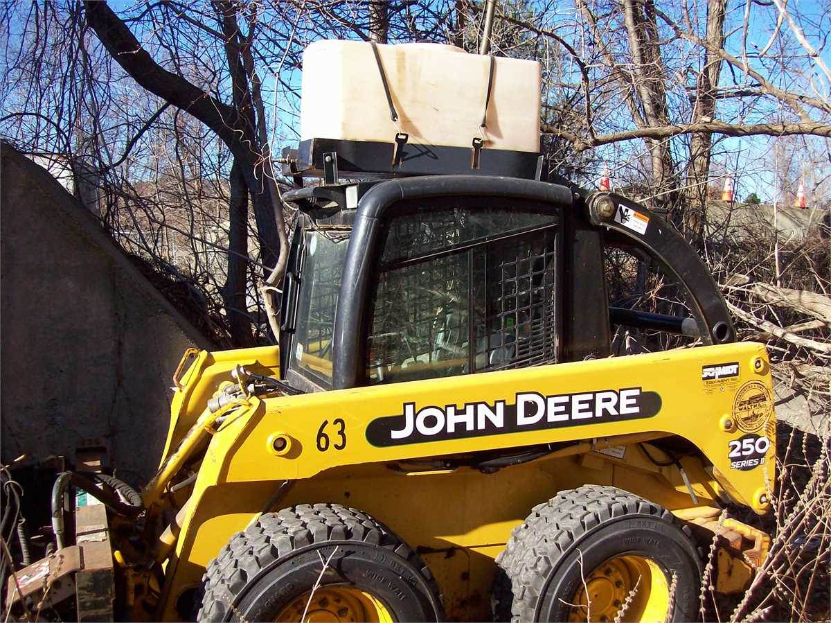 2003 John Deere 250 Skid Steer For Sale, 1,259 Hours | Waltham, MA ...