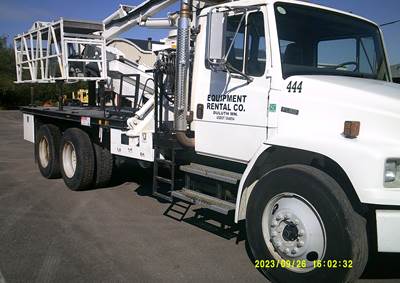 Bridge Inspection Truck - 2001 Freightliner FL80 6X2 Conventional Cab ...