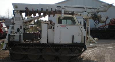 1980 Bombardier Muskeg Crawler Carrier - Telelect C100 Digger Derrick ...