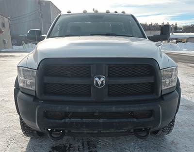2017 RAM 5500 Regular Cab 4X4 with Altec 11 Ft Fiberglass Mechanic ...