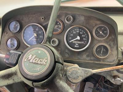 1973 Mack R685ST Day Cab Truck For Sale | Wayne, NJ | 72 ...