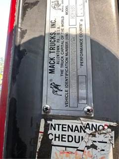 1997 Mack RD688S Fuel & Lube Truck For Sale | Wayne, NJ | 206 ...