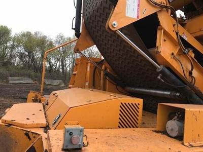 2011 Bandit Beast 3680 Horizontal Grinder For Sale - Blakeslee, PA ...