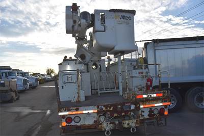 International DuraStar 4300 Boom / Bucket Truck - 2008 Altec L45M ...