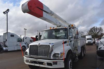 International WorkStar 7400 55 ft Boom / Bucket Truck - 2006 ALTEC AA755L Aerial Lift, Automatic ...