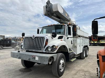 International WorkStar 7400 55 ft Boom / Bucket Truck - 2011 ALTEC ...