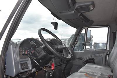 2002 International DuraStar 4300 Single Axle Cab & Chassis Truck ...