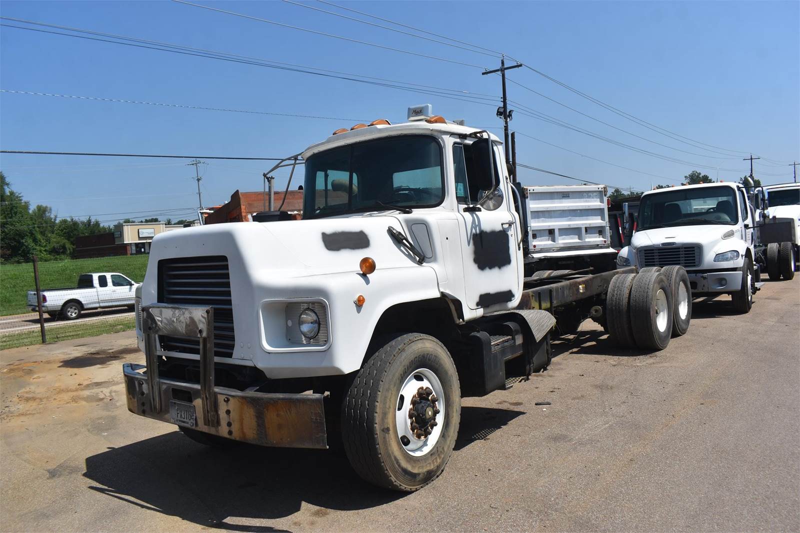1997 Mack DM690S Tandem Axle Cab & Chassis Truck - E7, 350HP, 7 Speed Manual For Sale, 619,695 ...