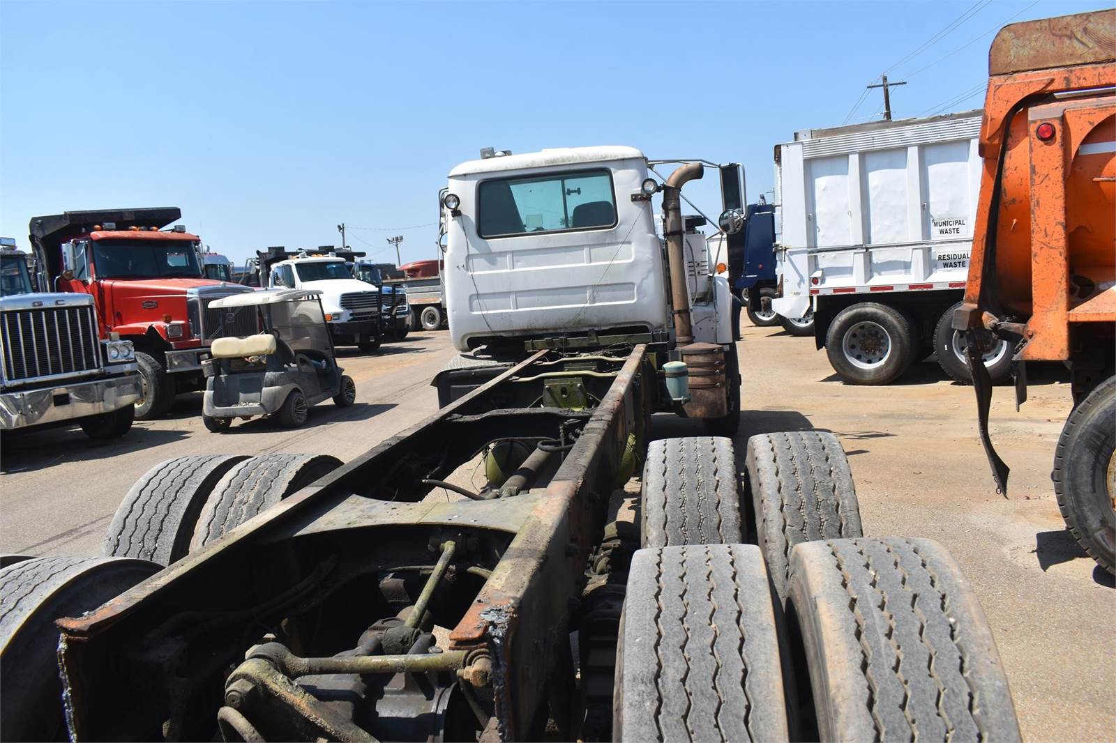 1997 Mack DM690S Tandem Axle Cab & Chassis Truck - E7, 350HP, 7 Speed Manual For Sale, 619,695 ...