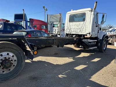 2005 Mack Granite CV713 Tandem Axle Cab & Chassis Truck - 400HP, 8Ll ...
