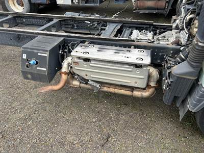 2014 Mitsubishi Fuso CANTER FEC72S Single Axle Cab & Chassis Truck ...