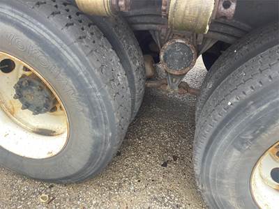 Volvo WG64 Crane Truck - 1998 Fassi F230SE Knuckle Boom Crane, 8Ll For ...