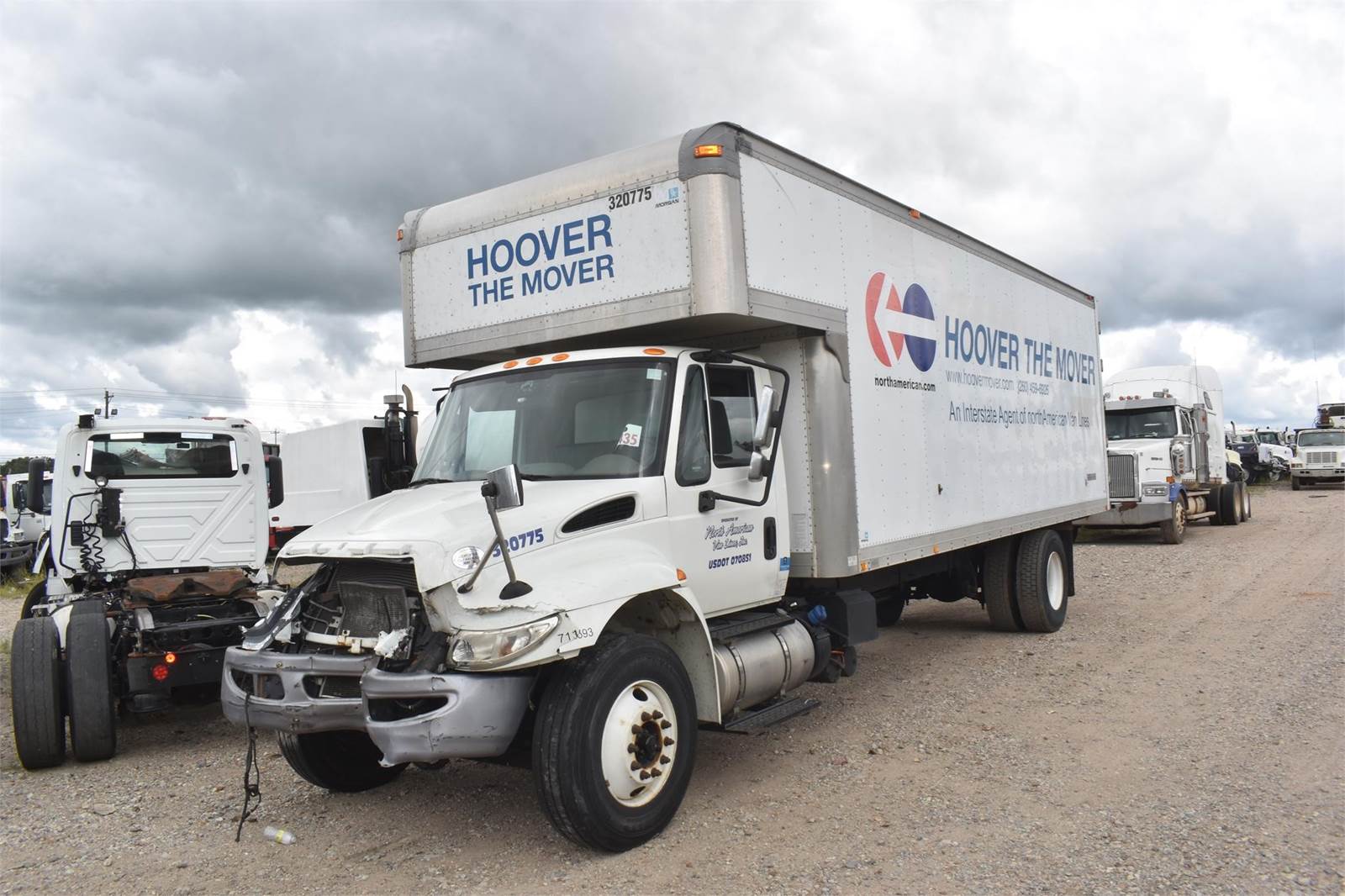 2017 International DuraStar 4300 24 ft Box Truck - 230HP, Automatic For ...