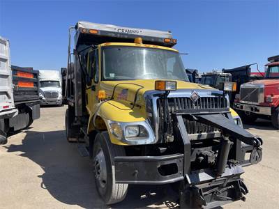 2005 International WorkStar 7400 Single Axle Dump Truck - DT466 250HP, Automatic, 10' Dump For ...