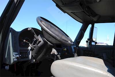 2005 International WorkStar 7600 Single Axle Dump Truck - Cummins 350HP ...