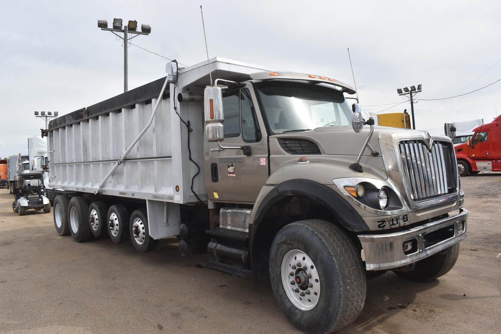 2009 International WorkStar 7600 Five Axle Dump Truck - Cummins 425HP ...