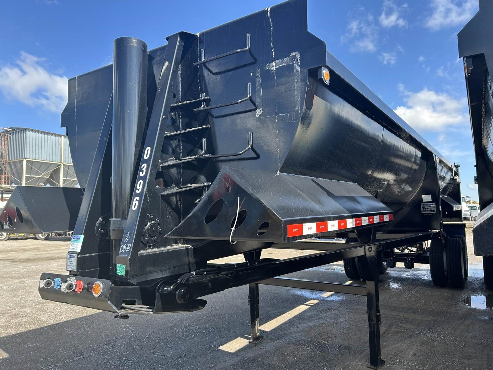 2025 ATRO 34 ft Half Round End Dump Trailer - Tandem Axle, Steel ...