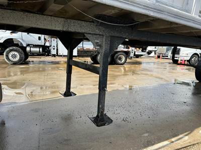 1984 CMC 35 ft End Dump Trailer - Tandem Axle, Aluminum, Center Point ...