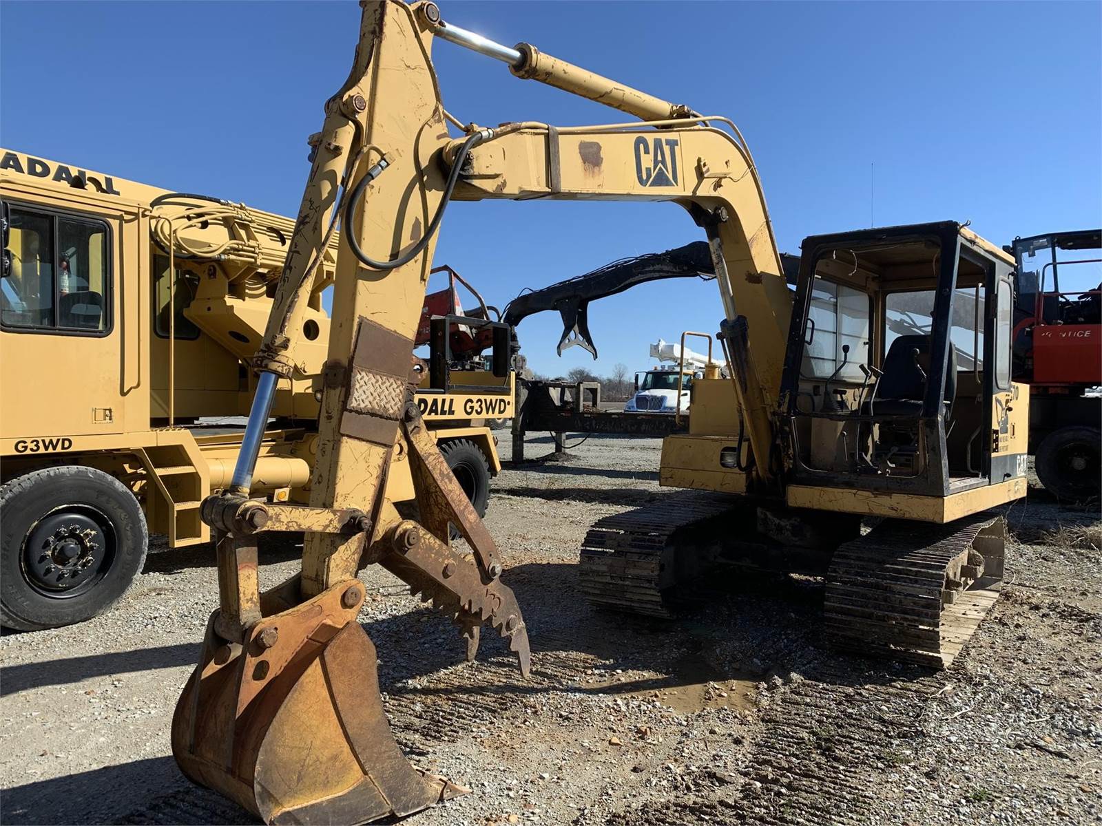 1990 Caterpillar E70 Excavator For Sale, 4,016 Hours | Covington, TN ...