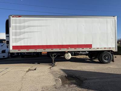 2013 Great Dane 28 ft Reefer Trailer - Single Axle, Fixed Axle, Roll up ...