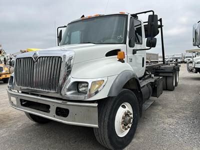 2005 International WorkStar 7500 Roll Off Truck - HT570, 370HP, 8Ll ...