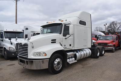 Mack Sleeper Semi Trucks For Sale | MyLittleSalesman.com