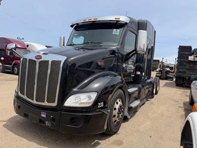 2017 Peterbilt 579 Sleeper Semi Truck - 70" Mid Roof Sleeper, Paccar ...