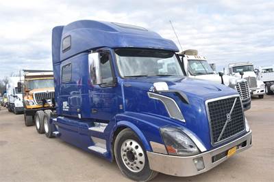 2016 Volvo VNL64T780 Sleeper Semi Truck - 78" Raised Roof Sleeper, D13 425HP, 12 Speed I Shift ...