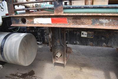 2008 Mack Pinnacle CHU613 3200 Gallon Water Truck - MP8 435HP, 10 Speed ...