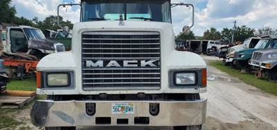 2004 Mack CH613 Hood For Sale | Felda, FL | 202694 | MyLittleSalesman.com