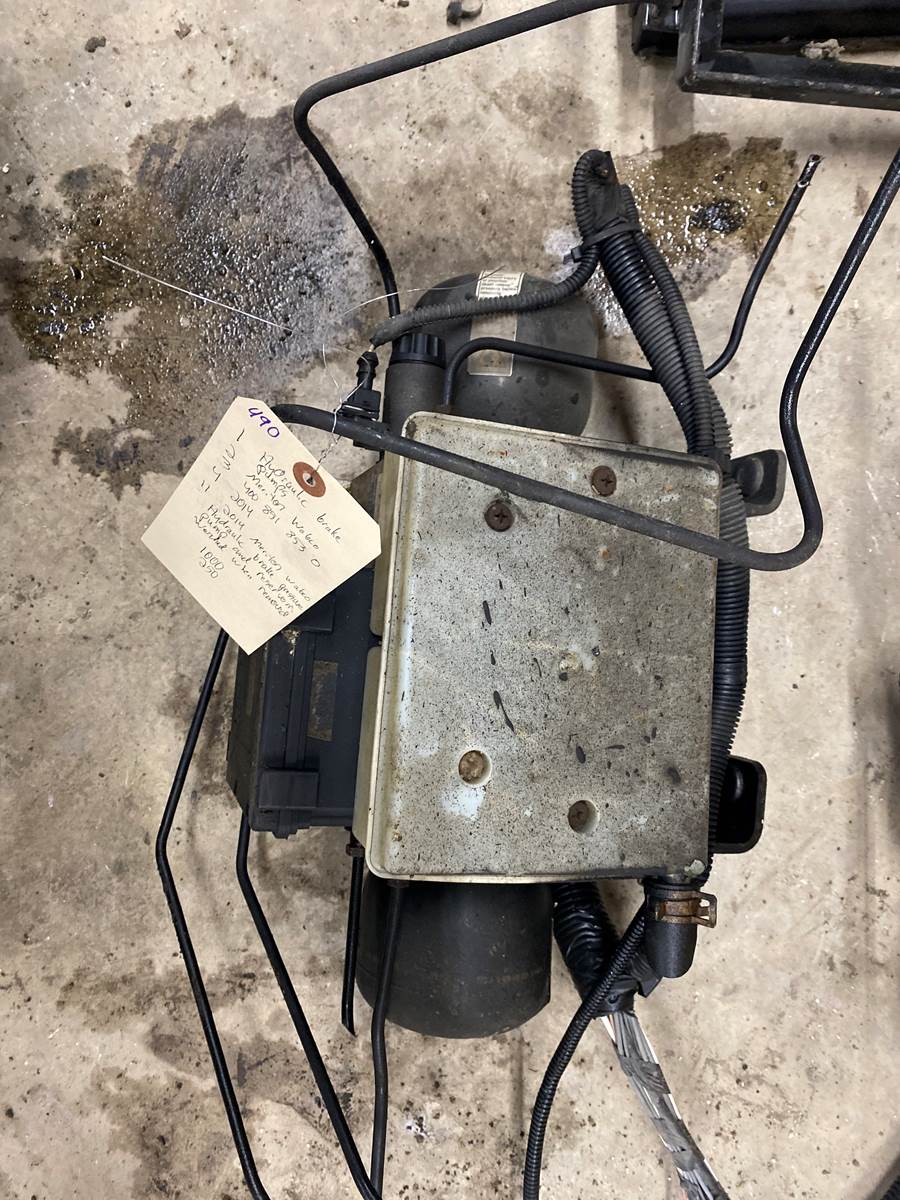 #490 2014 Meritor 4008518530 Hydraulic Pump For Sale | Rochester, IN ...