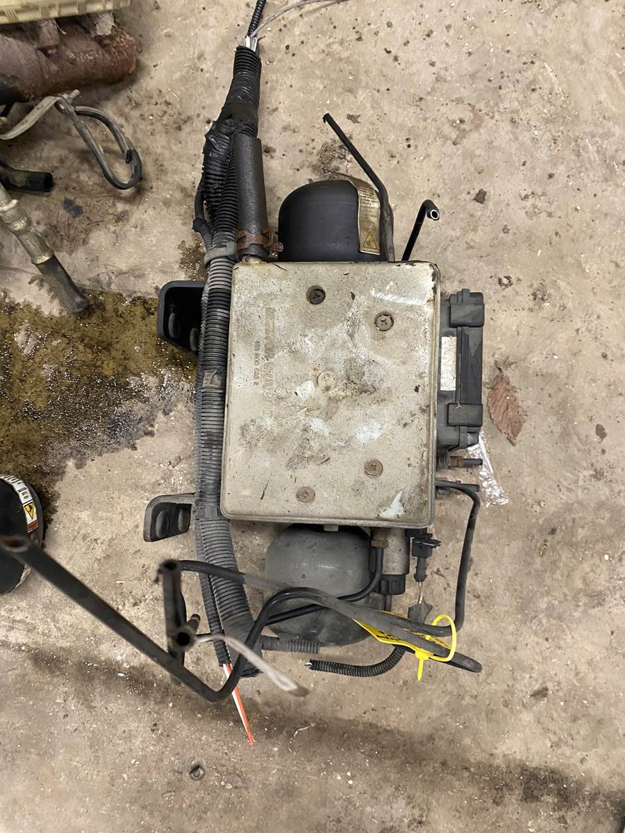 #531 2012 Meritor Hydraulic Pump For Sale | Rochester, IN | 400 851 ...