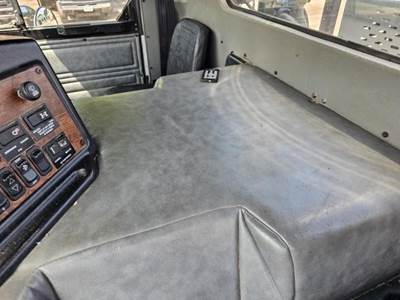 2010 Peterbilt 320 Cab & Chassis Truck For Sale | Three Lakes, WI ...