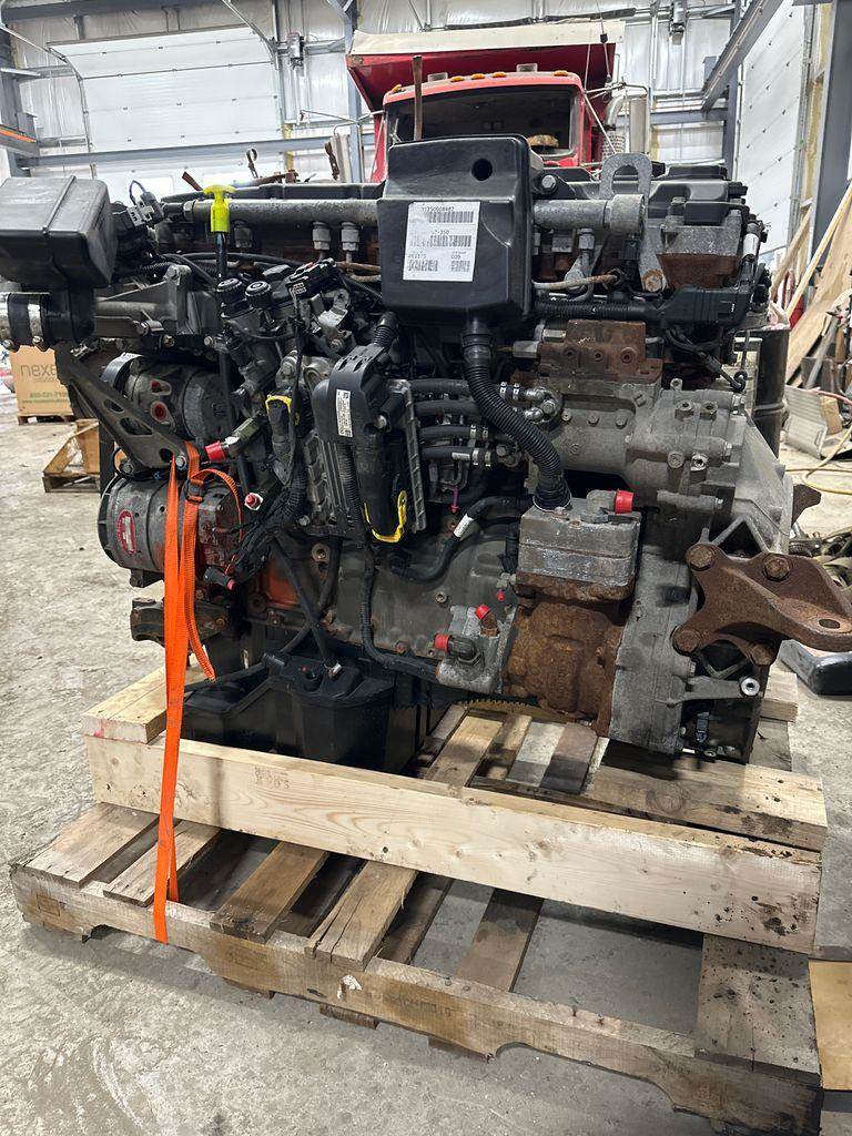 2020 Detroit DD8 Engine for a Freightliner M2 106 For Sale ...