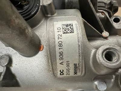 2020 Detroit DD8 Water Pump for a Freightliner M2 106 For Sale ...