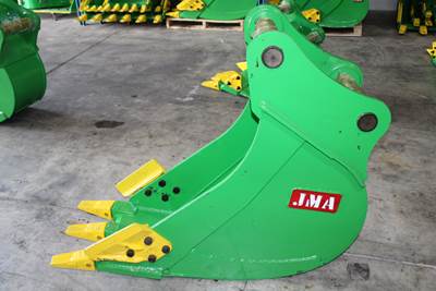 2023 General Purpose Bucket 18" inches for Mini Excavator Komatsu PC160 ...