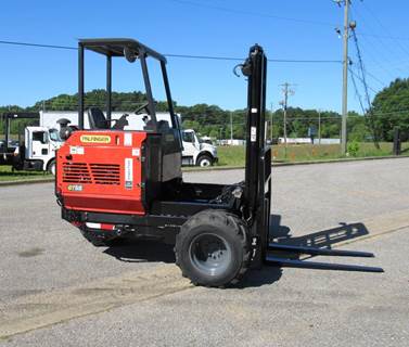 Truck / Trailer Mounted Forklifts For Sale - Moffett / Piggyback ...