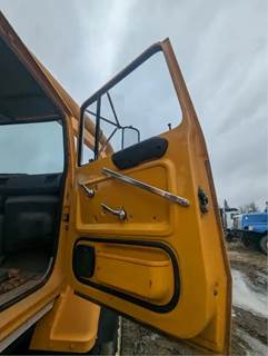 1994 Ford L8000 Cab Assembly For Sale | Winger, MN | 3809645 ...