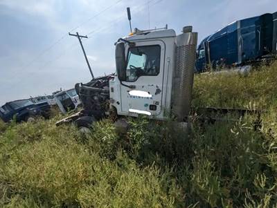 2006 Mack CHN613 Cab Assembly For Sale | Winger, MN | 3809272 ...