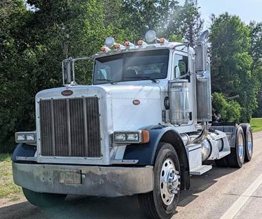 Peterbilt 379 Day Cab Semi Trucks For Sale | MyLittleSalesman.com