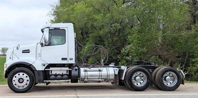2014 Volvo VHD64FT200 Day Cab Truck - D13 455HP, 12 Speed Amt For Sale ...