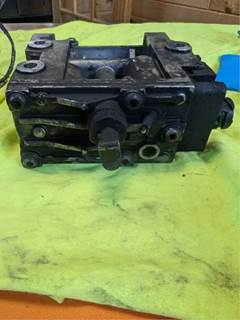Volvo VED12 Exhaust Brake Air Valve, Part # 20411200 For Sale | Winger ...