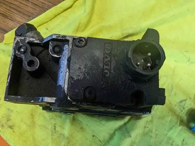 Volvo VED12 Exhaust Brake Air Valve, Part # 20411200 For Sale | Winger ...