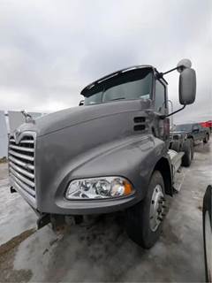 Mack Vision CXN613 Hood for a 2008 Mack CXN613 For Sale | Winger, MN ...