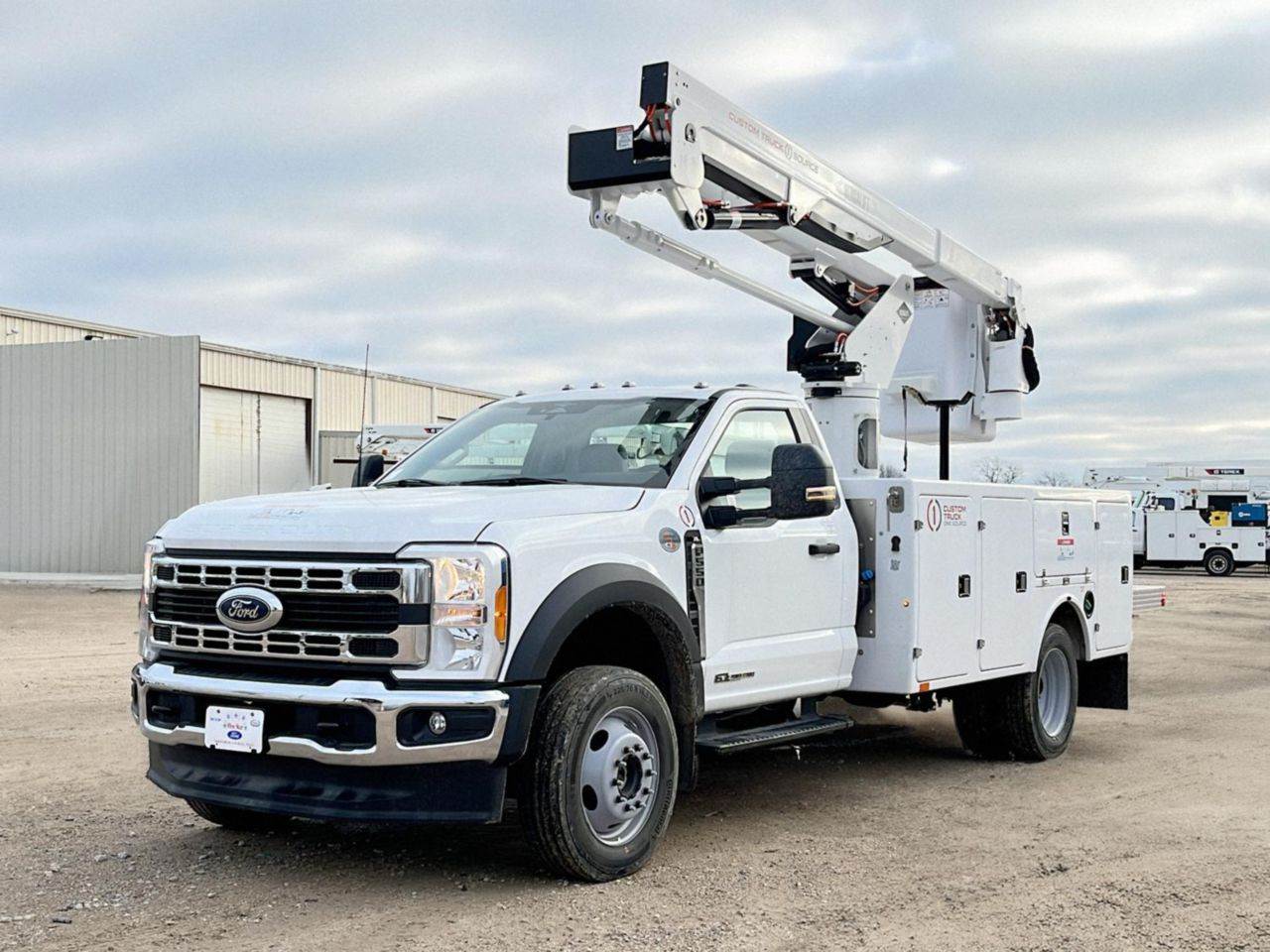 2023 Ford F-550 Boom / Bucket Truck - 330HP For Sale | Fort Worth, TX ...
