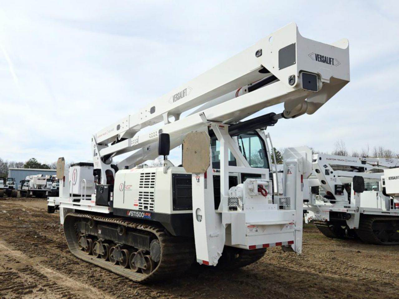 2023 Morooka MST1500VDL Boom / Bucket Truck - 225HP For Sale | Cabot ...