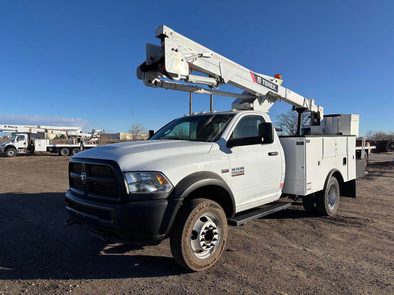 2016 RAM 5500 Boom / Bucket Truck - 367HP For Sale, 101,639 Miles ...