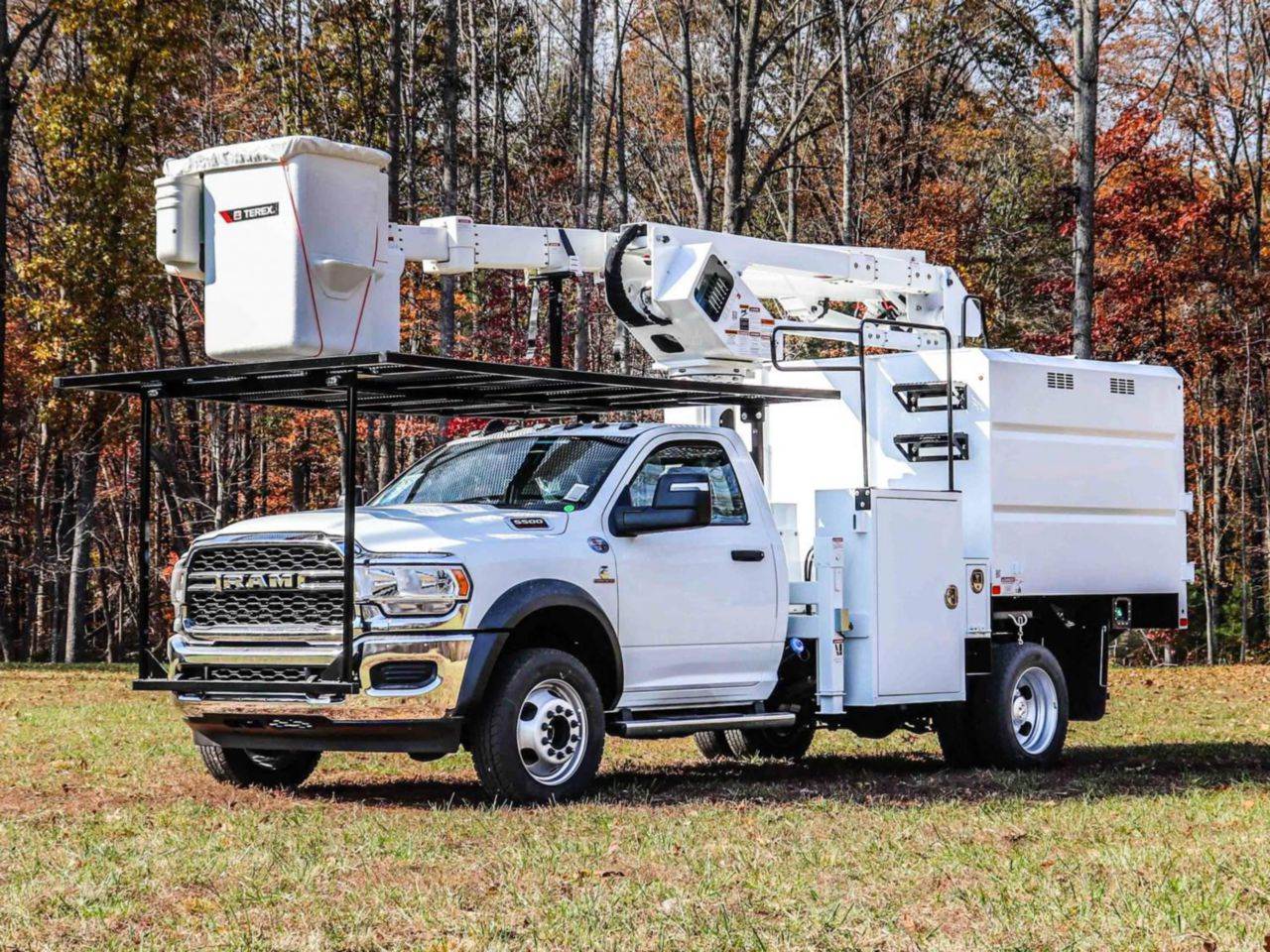 2024 RAM 5500 Boom / Bucket Truck - 360HP For Sale | Lynchburg, VA ...
